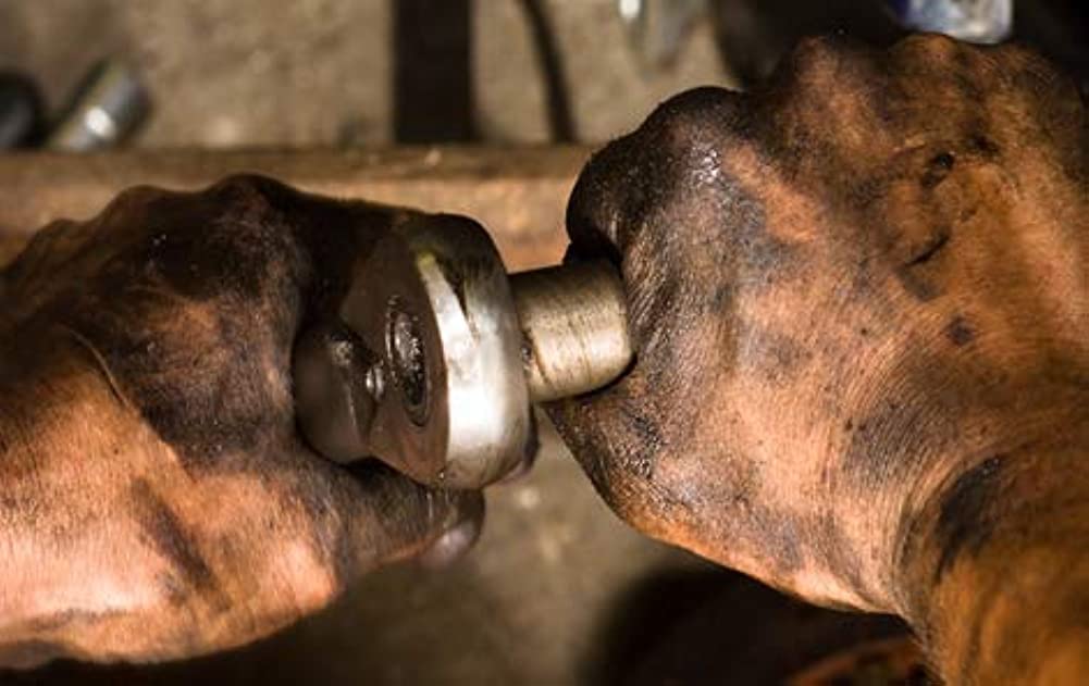 D-4000 Plus Dispenser – Zep Inc.